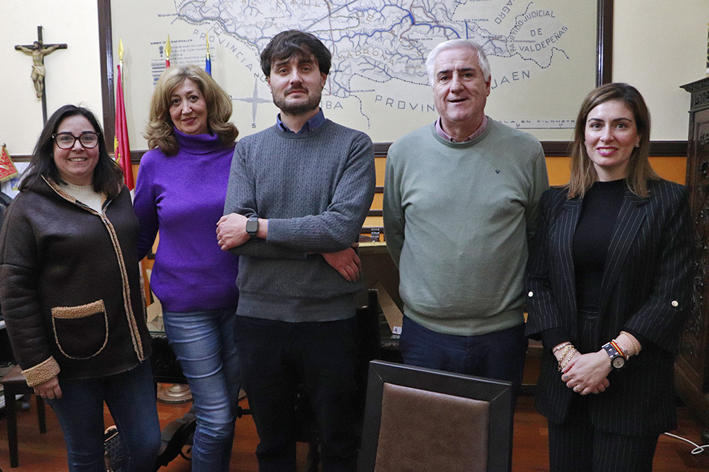 Ángel Luis González, mejor profesor de España y aspirante al ‘Nobel de ...